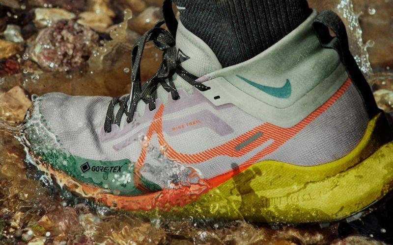 Nike REACT PEGASUS TRAIL 4 GTX, muške patike za trail trčanje, crna ...